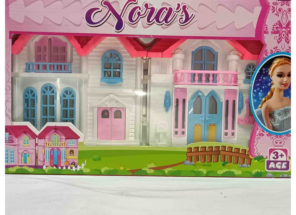 Nora’s Large Sized Doll House with Doll – Manku – Sellet
