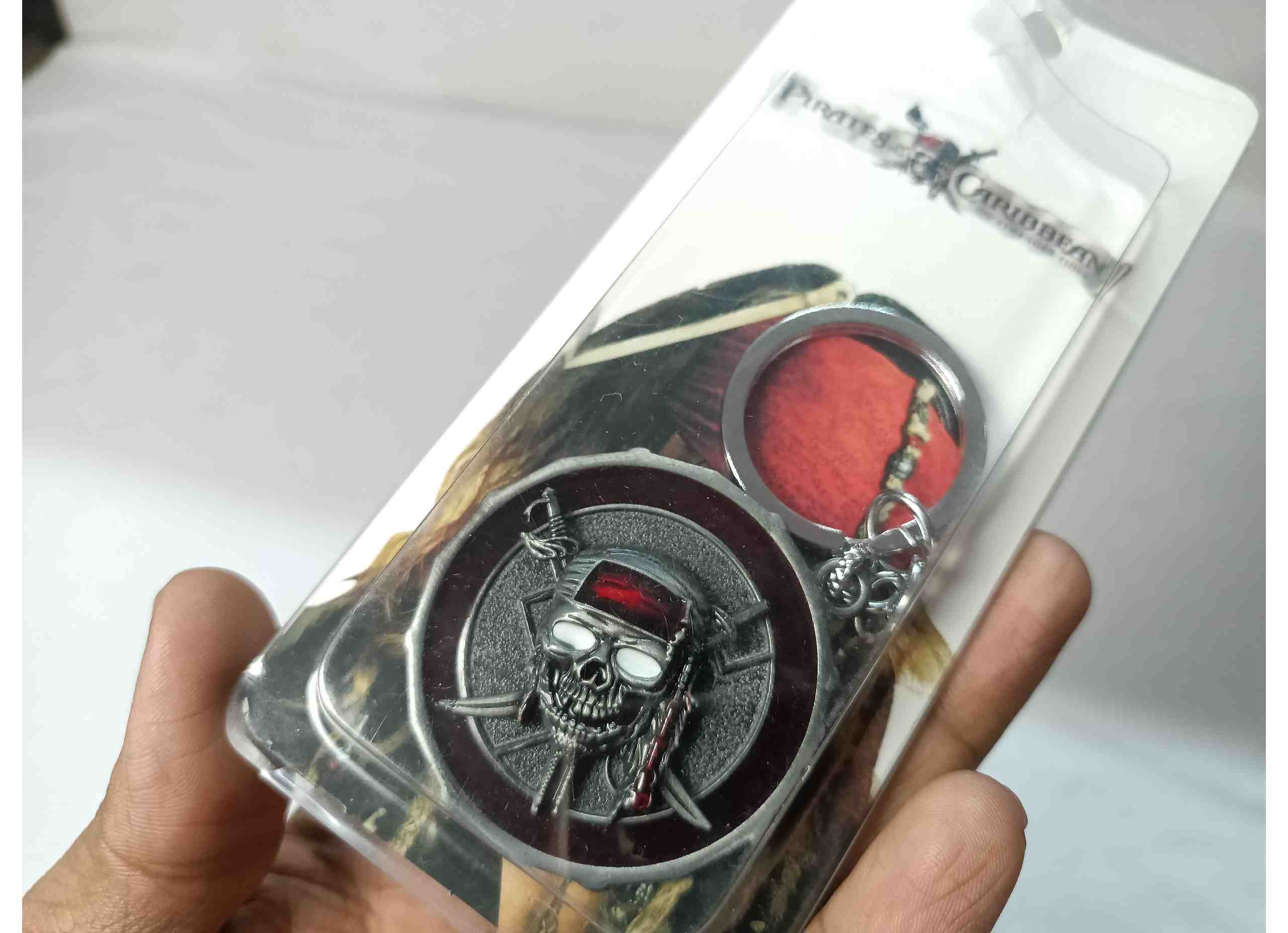 Pirates Movie Keychain Rotating Metal Gold and Silver – Sellet