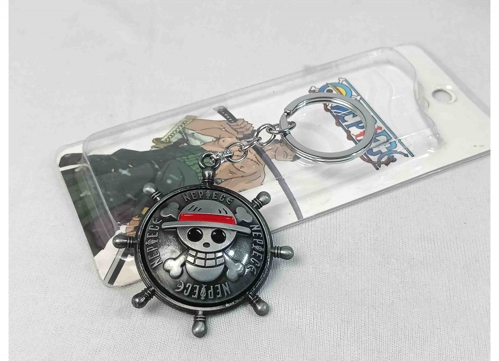 Rotating One piece Logo Metal Pirate Keychain – Sellet