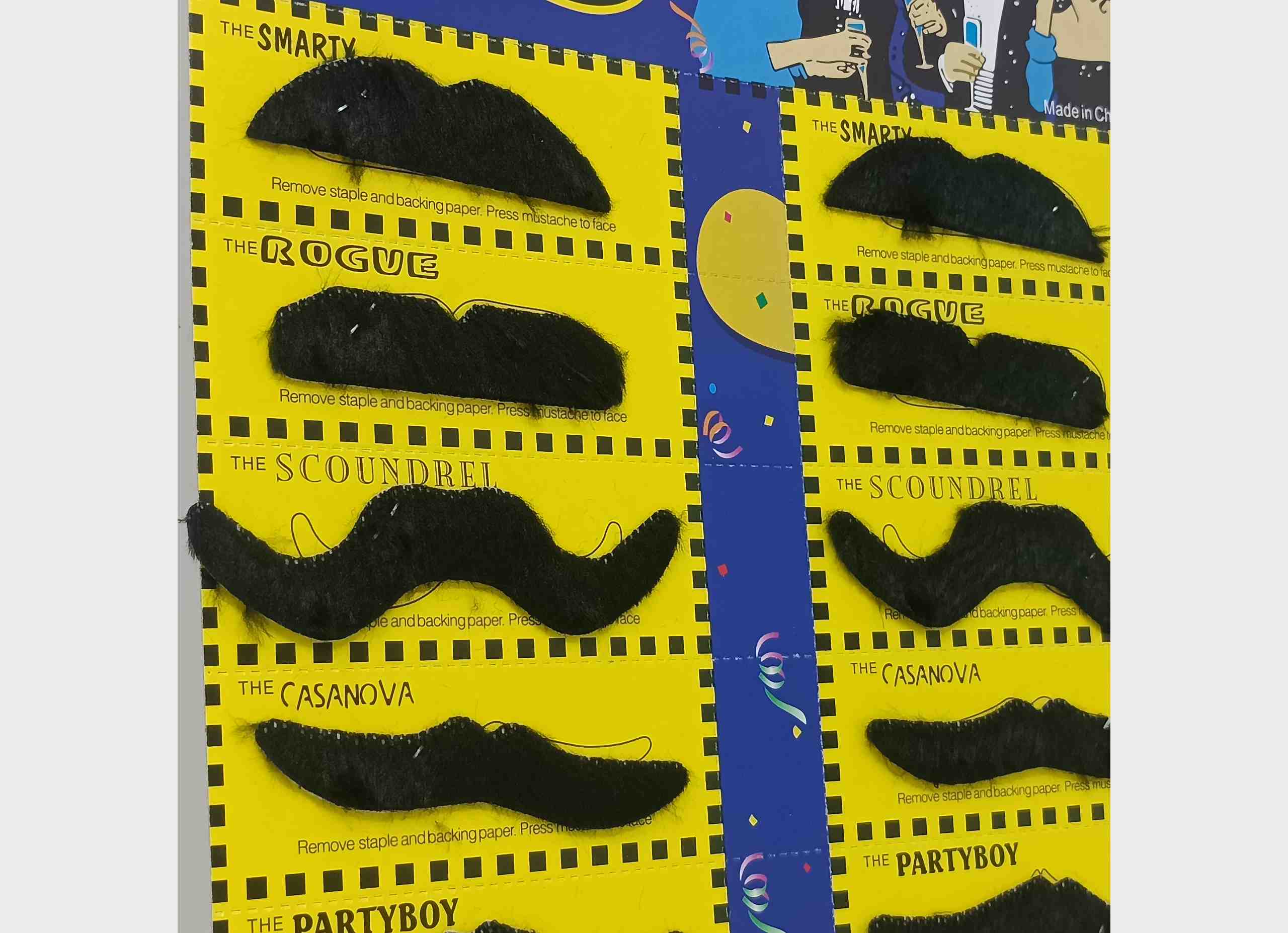 12 Pcs Artificial Moustache Set – Sellet